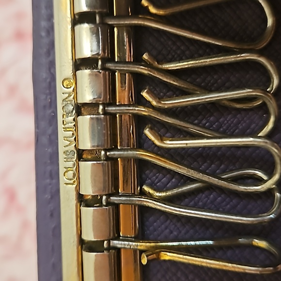 Louis Vuitton | Accessories | Vintage Louis Vuitton Purple Key Holder ...